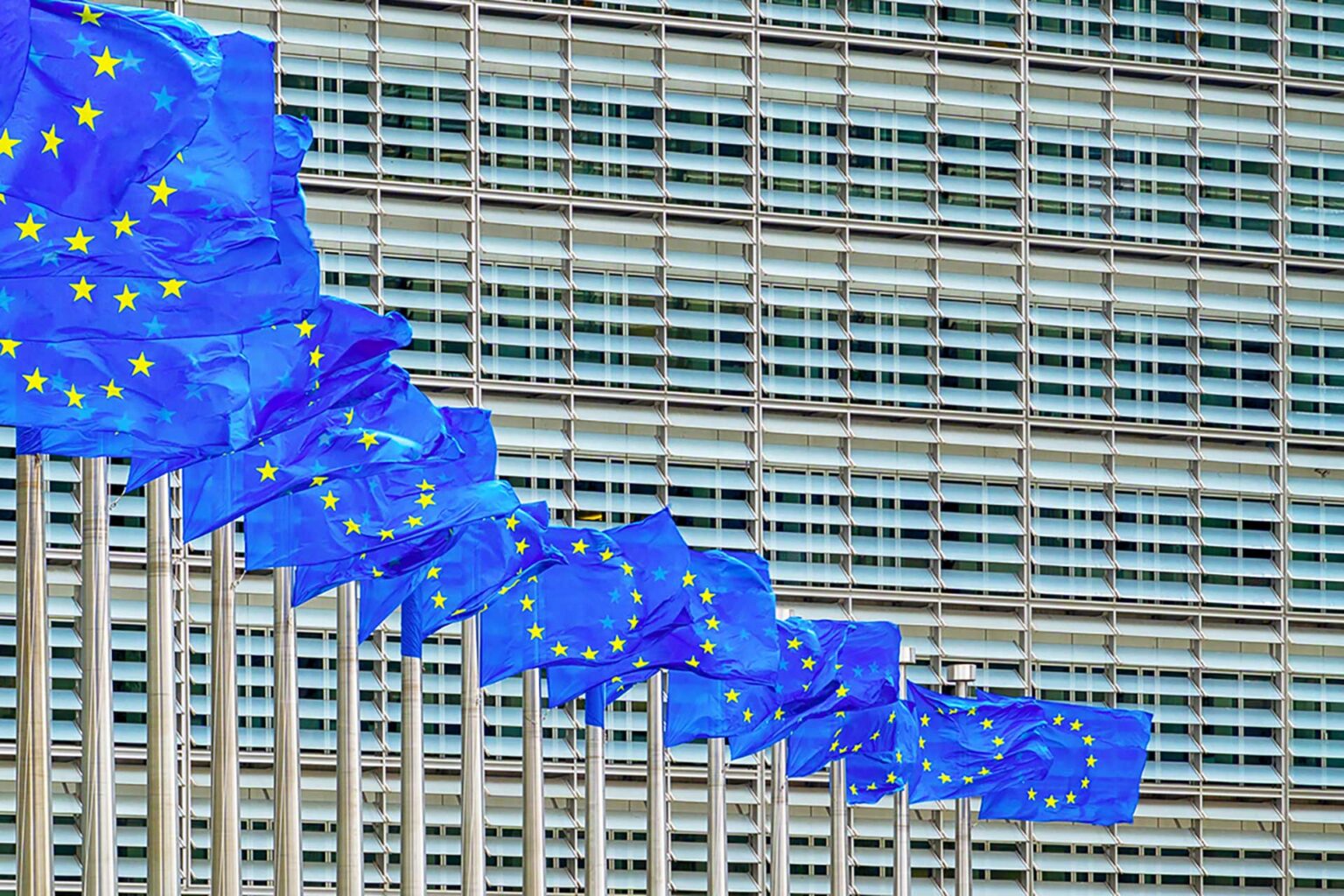 Immigration to the EU: A guide to moving to Europe in 2026