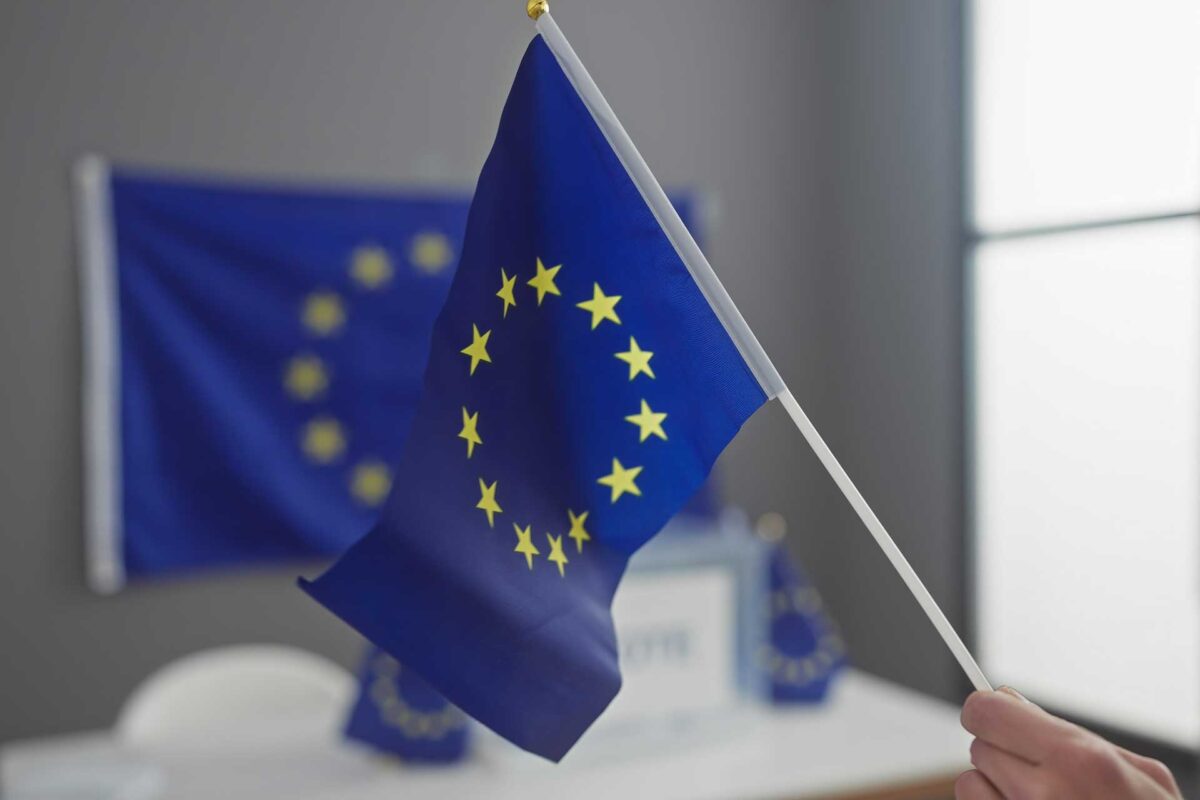 Residence permit in EU countries: how to apply in 2025